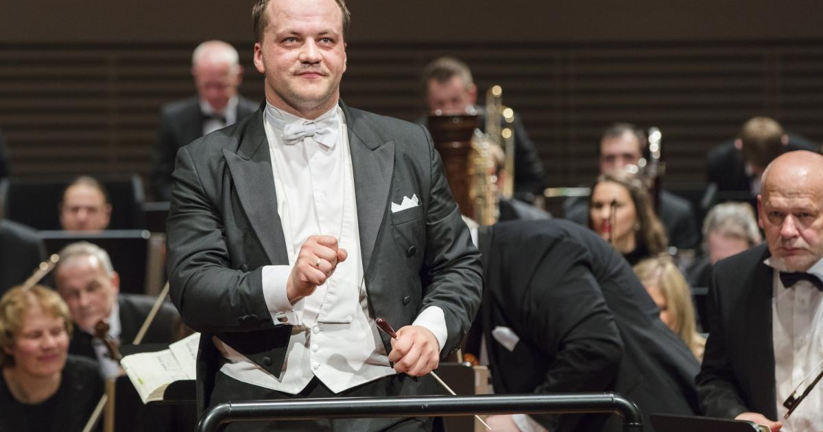 Atvars Latkstīgala – Artists – Vidzemes Koncertzāle