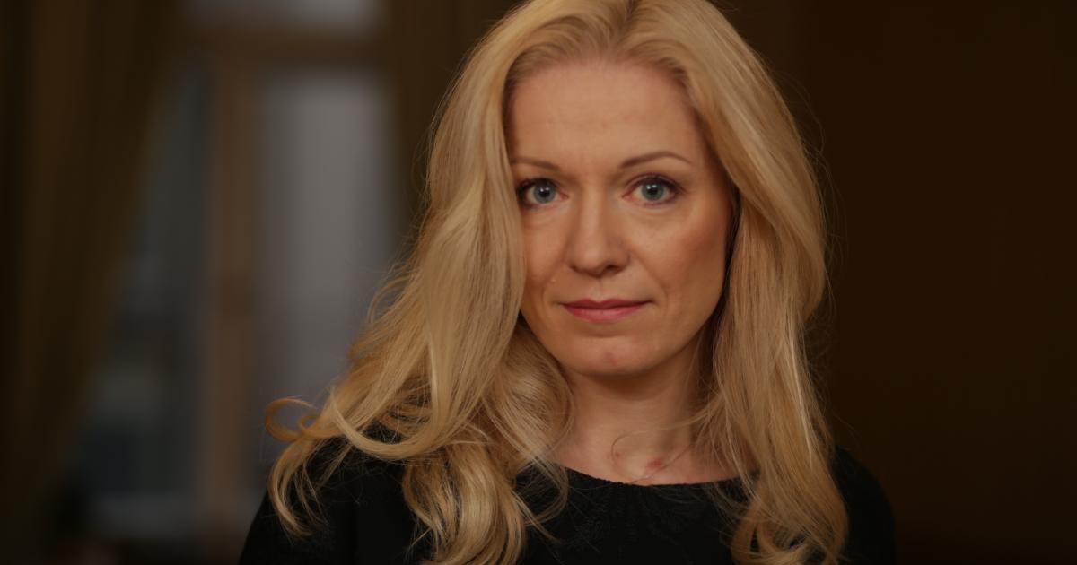 Eva Bindere – Artists – Untitled website